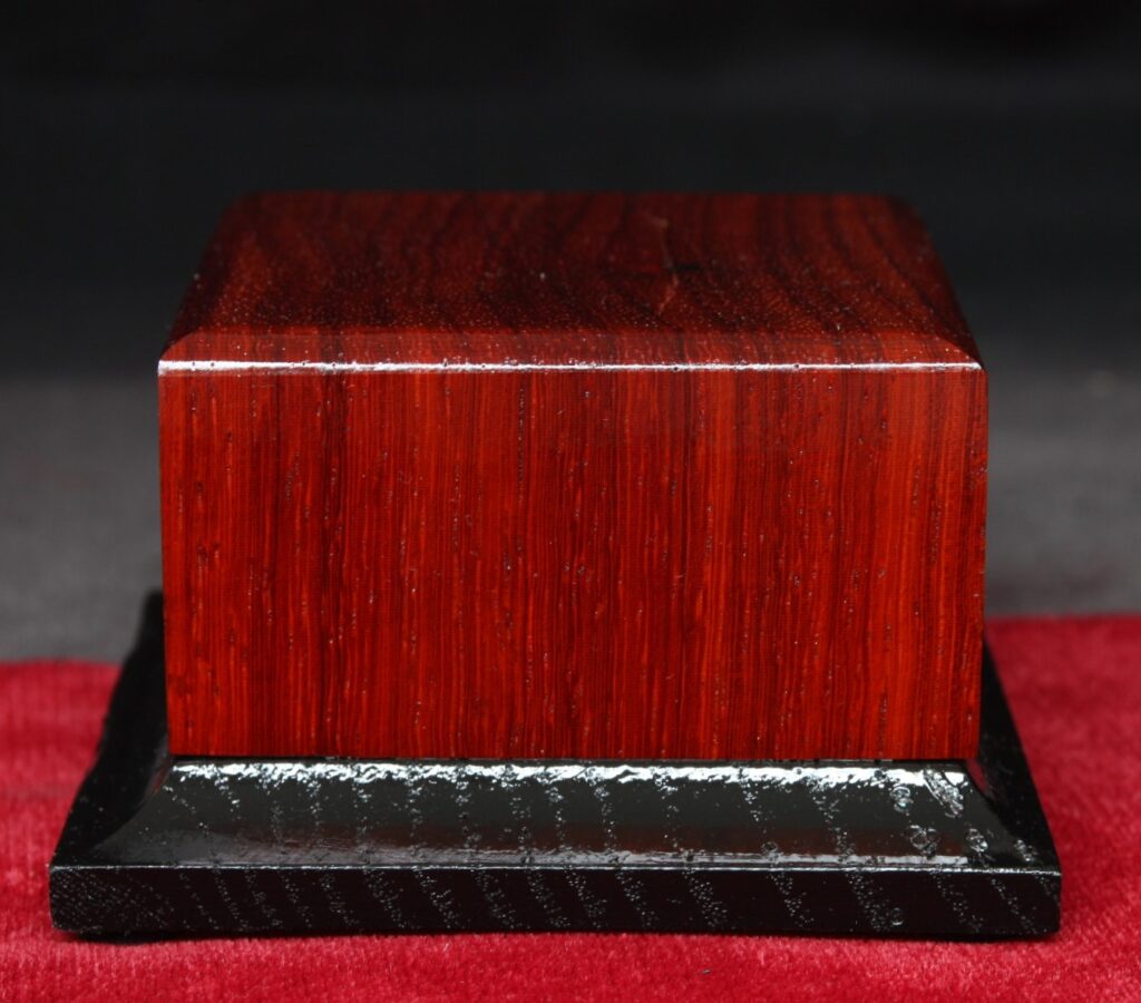 1- Wood Base Square BA25 – United Empire Miniatures